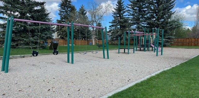 Playground Lifecycle: Woodbine | Engage